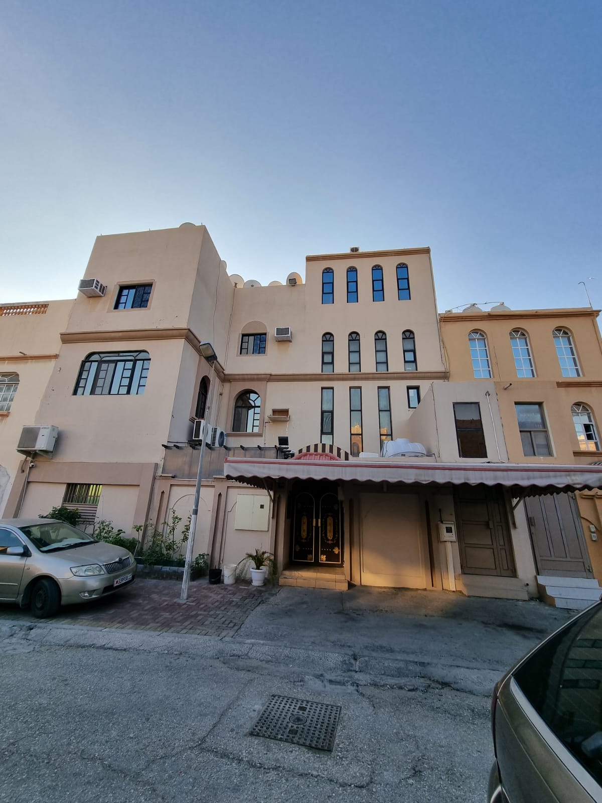 For rent an apartment in Aali Residences It consists of two rooms and ...
